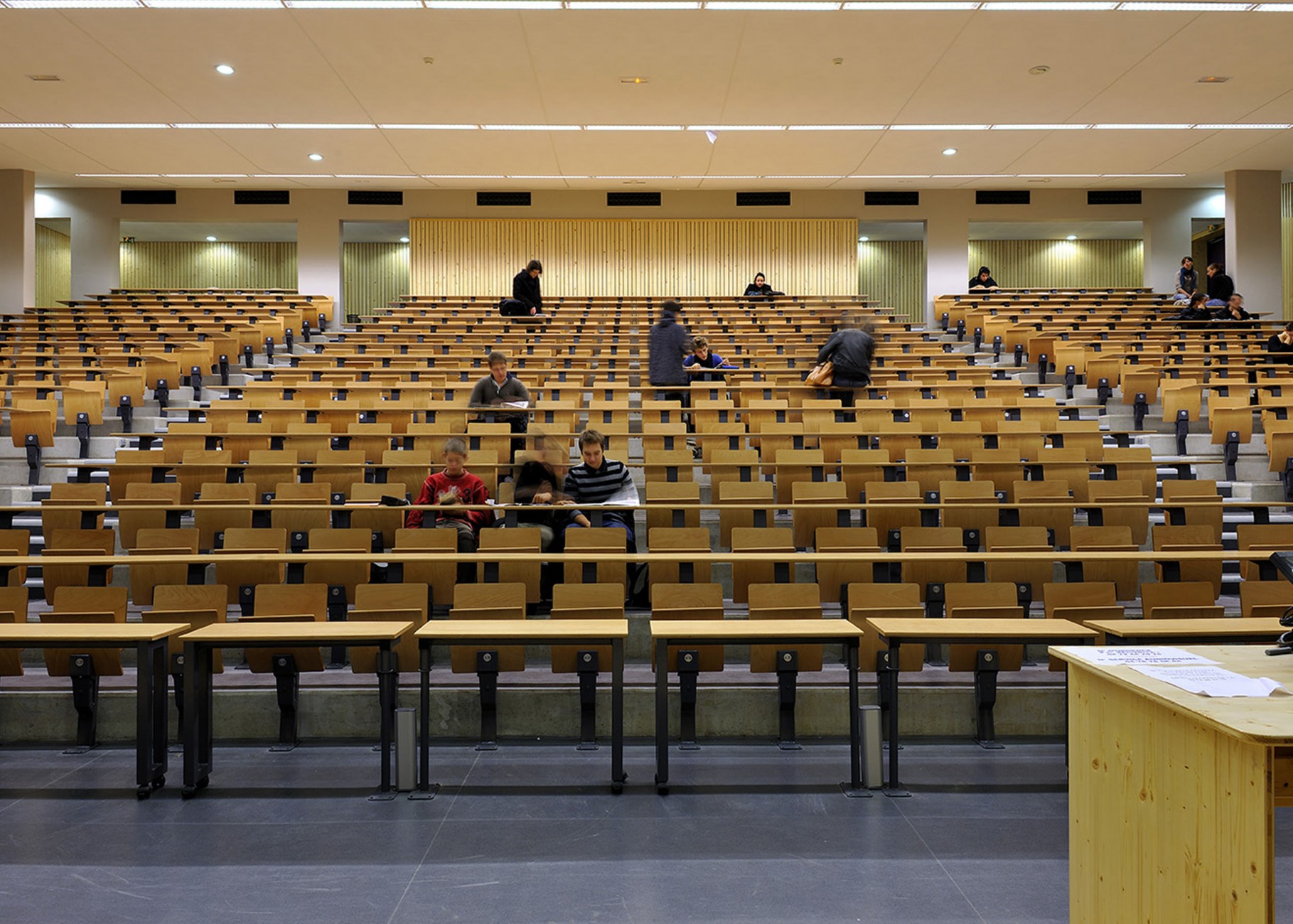 Université de Savoie - Amphitéâtre et salles de cours - EGC-Capaldi